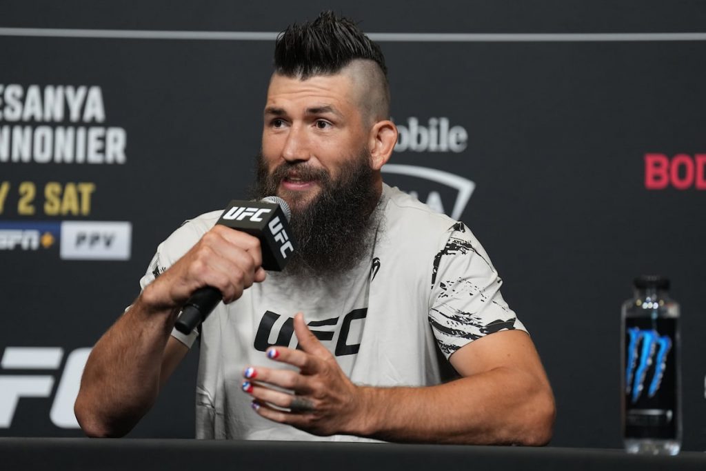Bryan Barberena celebra la oportunidad de pelear con leyendas en la UFC ...