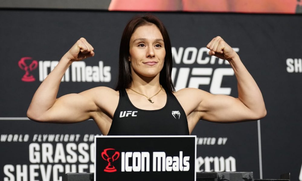 Alexa Grasso tiene la misión de mantener el único cinturón de México en ...